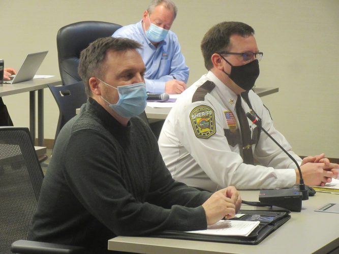 Lyon Co. gets ball rolling on jail security project | News, Sports ...